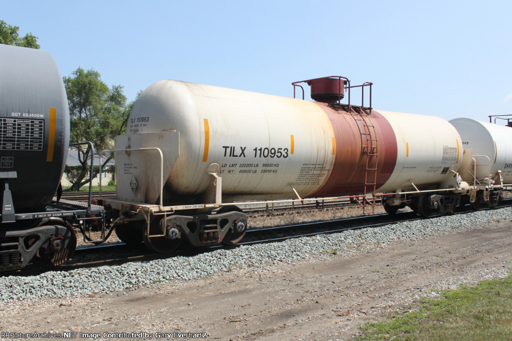 TILX 110953 - Trinity Industries Leasing